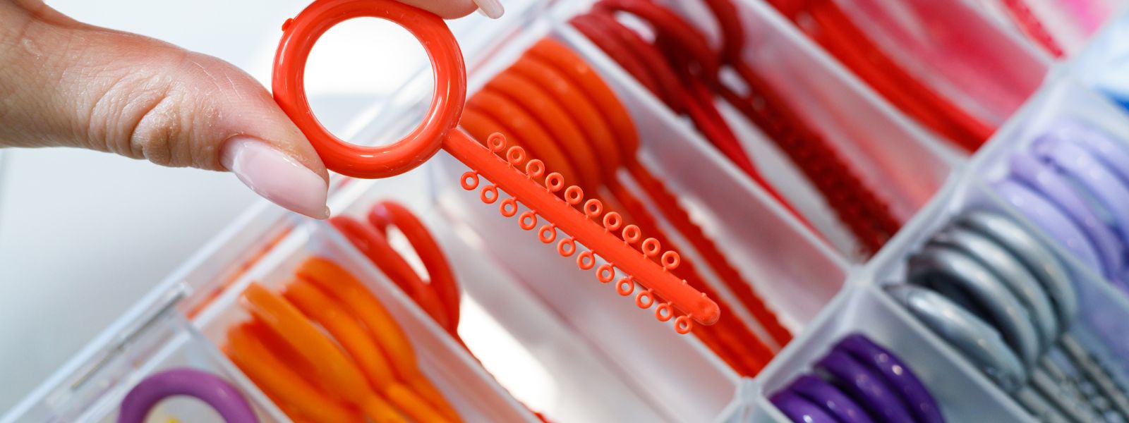 ¿Qué Color De Ligas Para Brackets Elegir? | Contáctanos